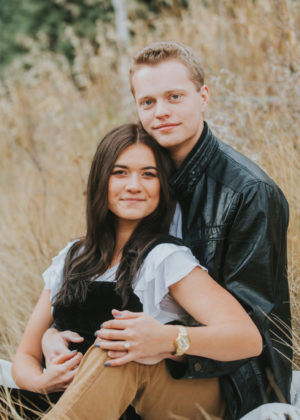 Utah Fall Mountain Engagements | Olivia & Hyrum | Katelyn Bell